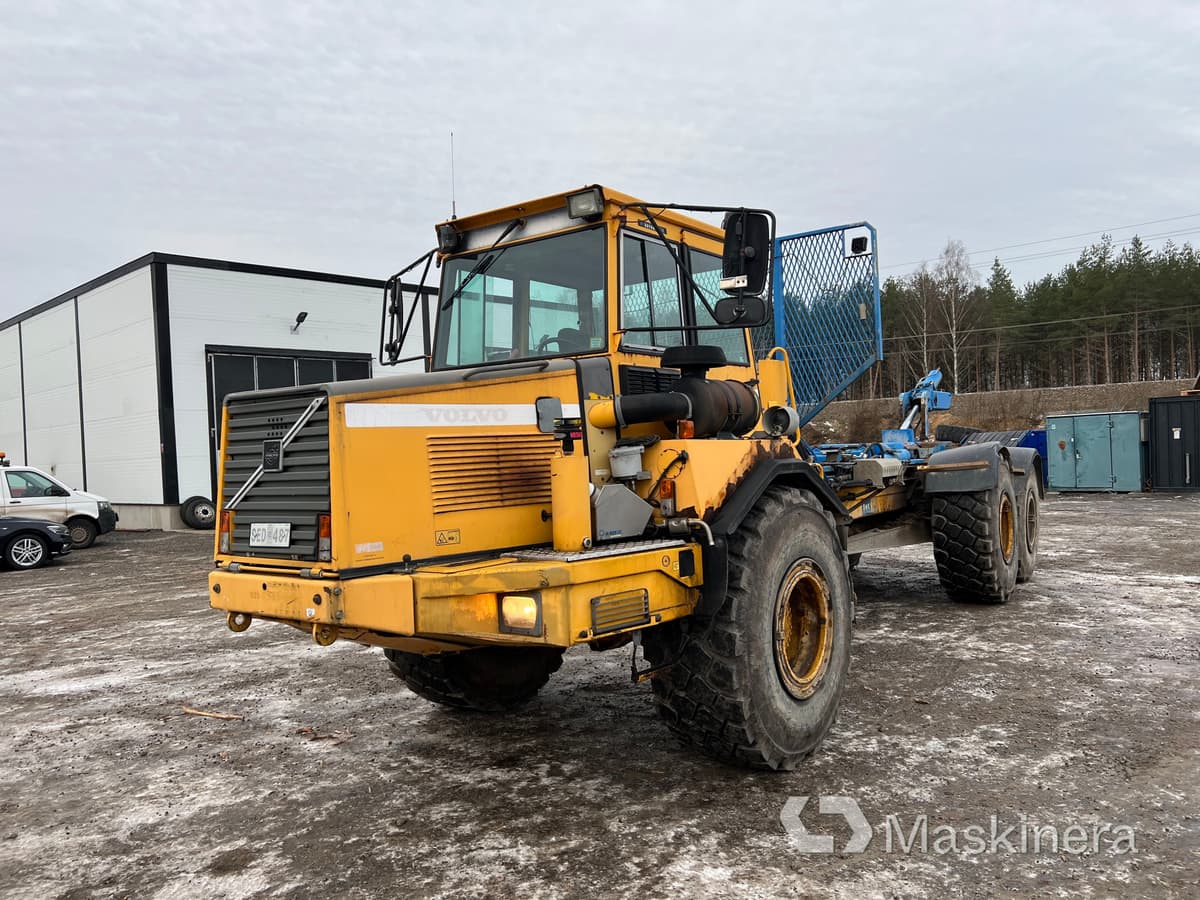 Dumper Volvo A25C Lastväxlarkrok 6x6 | Maskinera