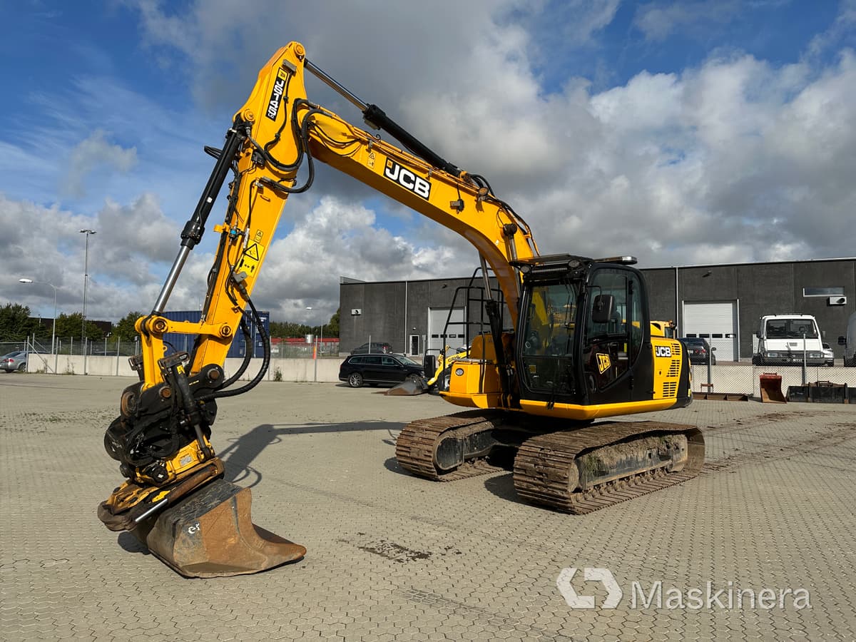 Bandgrävare JCB JS145LC 4F | Maskinera