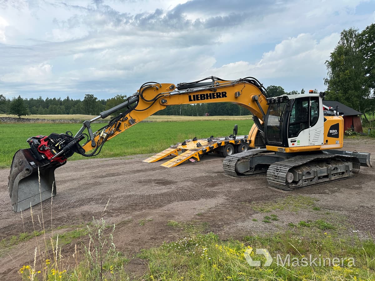 Grävmaskin Liebherr R920 Compact LC | Maskinera