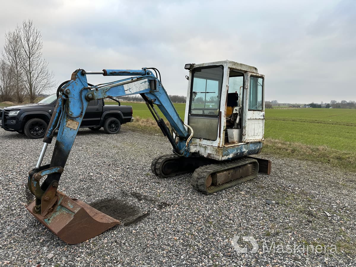 Grävmaskin Hanix N260-2 | Maskinera