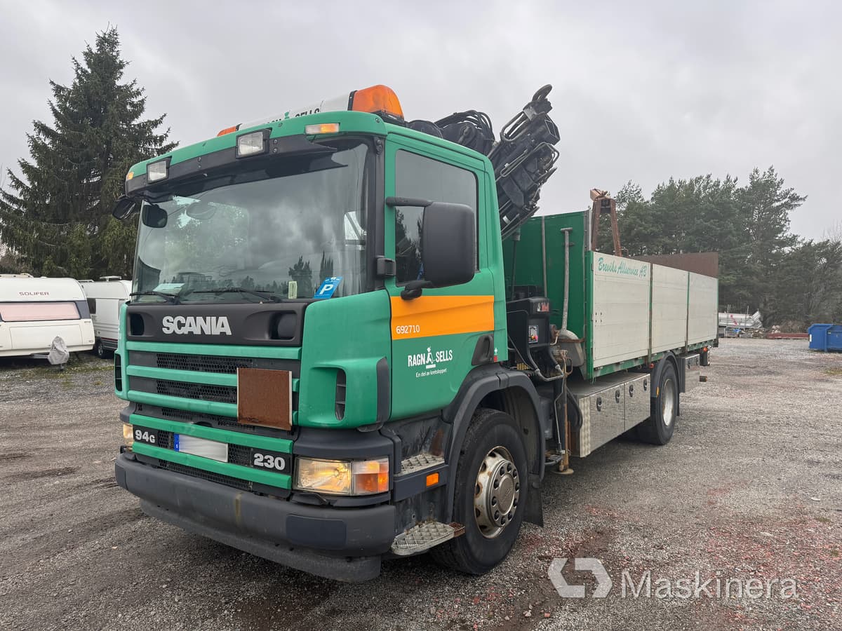 Kranbil Scania P94FB4X2NZ230 med HIAB kran | Maskinera