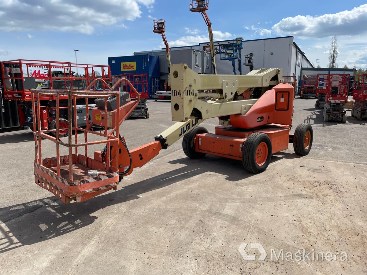 Vikbomslift JLG 45E | Maskinera