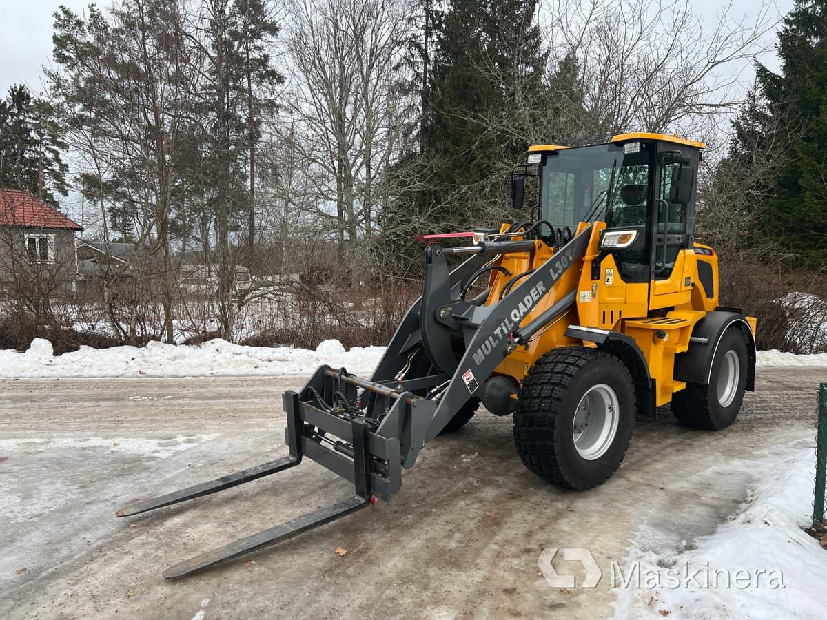 Hjullastare Multiloader L30T | Maskinera